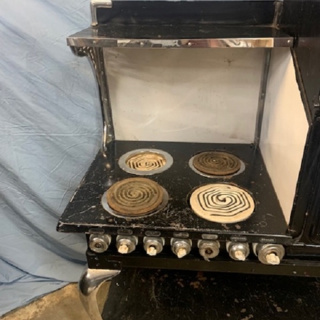 1921 Hotpoint-Hughes Electric Range - Antique Appliances